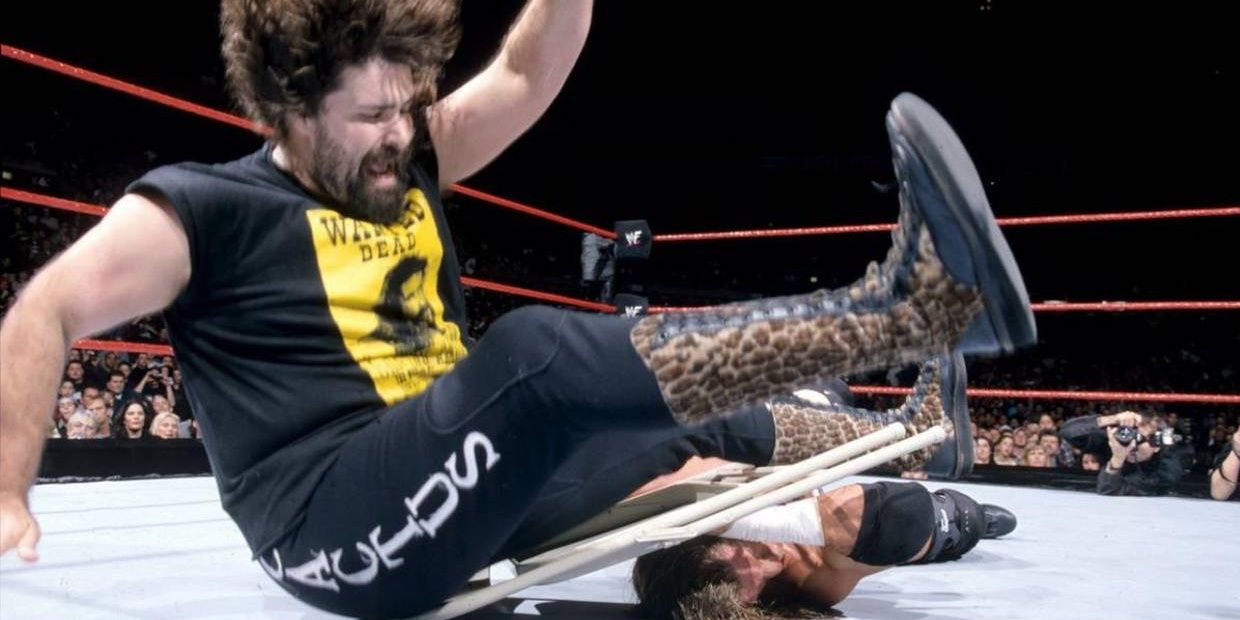 5 Matches That Helped Make Mick Foley A Star (& 5 Times He Helped Get Someone Else Over)