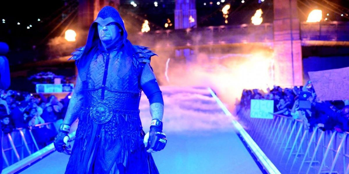 5 Things Undertaker Does Better Than Kane (& 5 Kane Is Best At)
