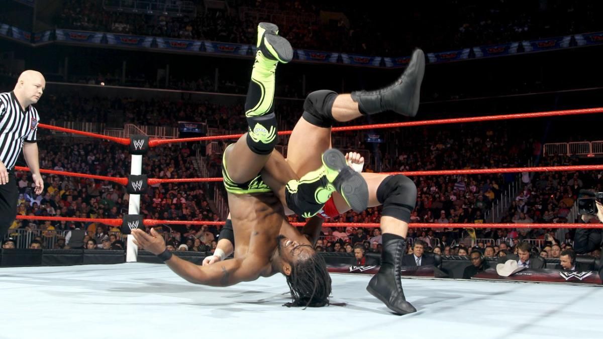 WWE: 10 Signature Moves That Deserve To Be Finishers