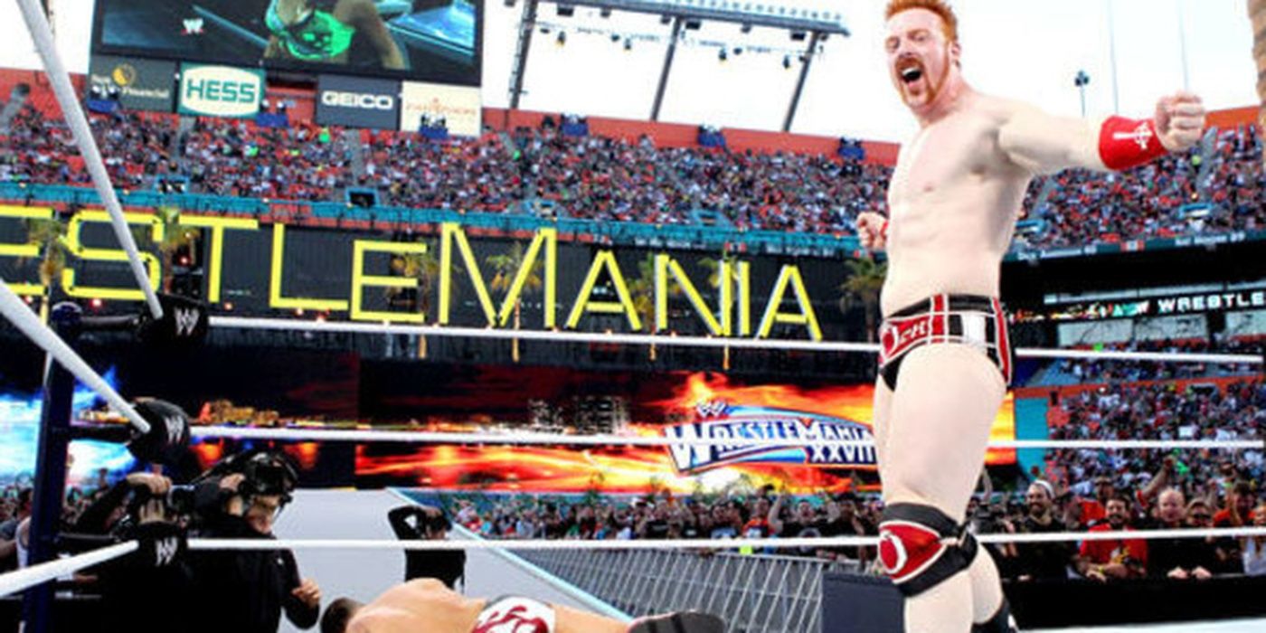 5 Wrestlers Who Should Win The Men's 2021 Royal Rumble (& 5 Who Shouldn't)