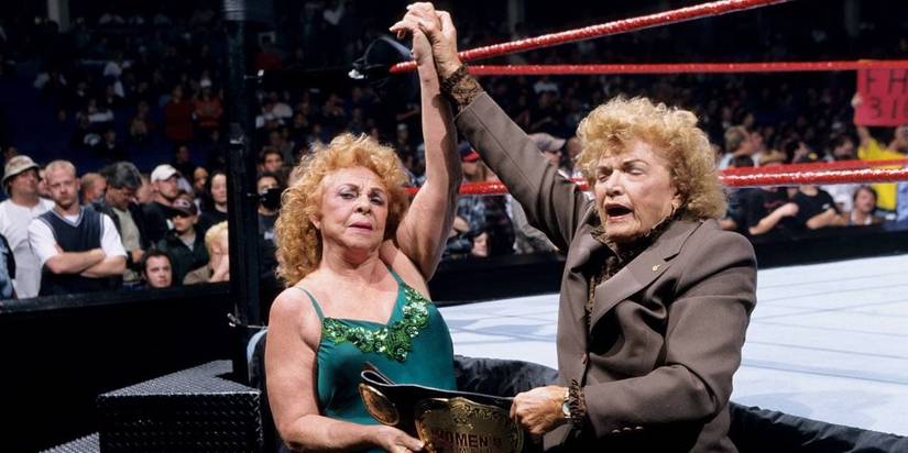 10 Wrestlers Who Have Had Both Great & Terrible Women's Title Reigns