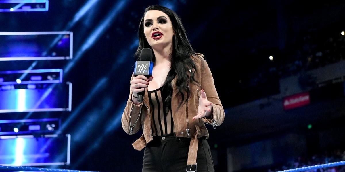 9 Backstage Stories About Paige That We Can't Believe
