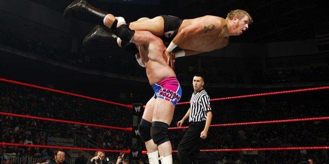 10 Worst Wrestling Bumps To Take (According To Reddit)