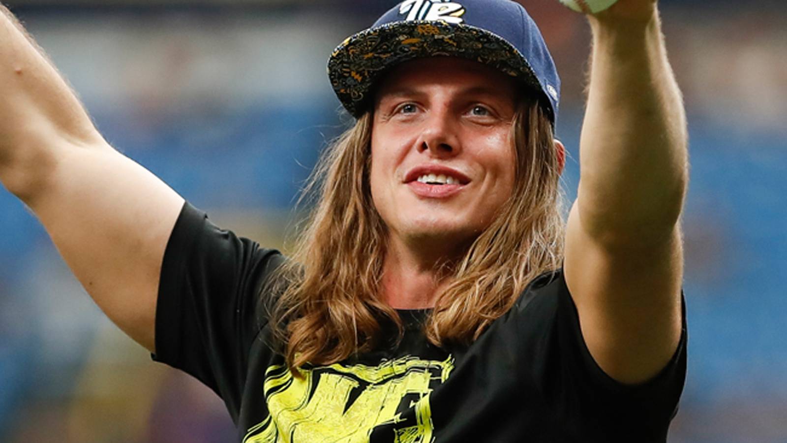 WWE Working On Contract Extension With Riddle, Details Revealed