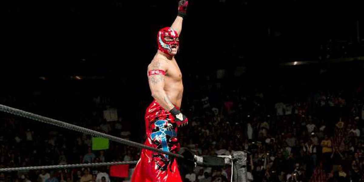 Rey Mysterio's 10 Innovative 619s Ranked