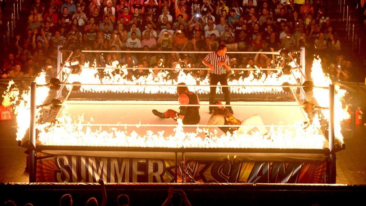 5 Best Times Wrestlers Used Fire (& 5 Worst)