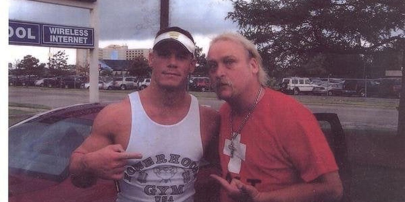 10 Most Famous Wrestling Fans Ever