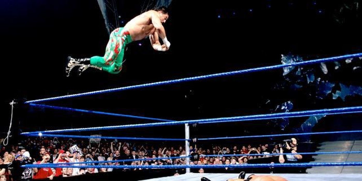 10 Best WCW Finishers Of The 1990s