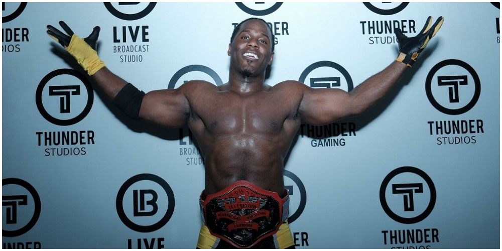 8 Wrestlers With A Boxing Background