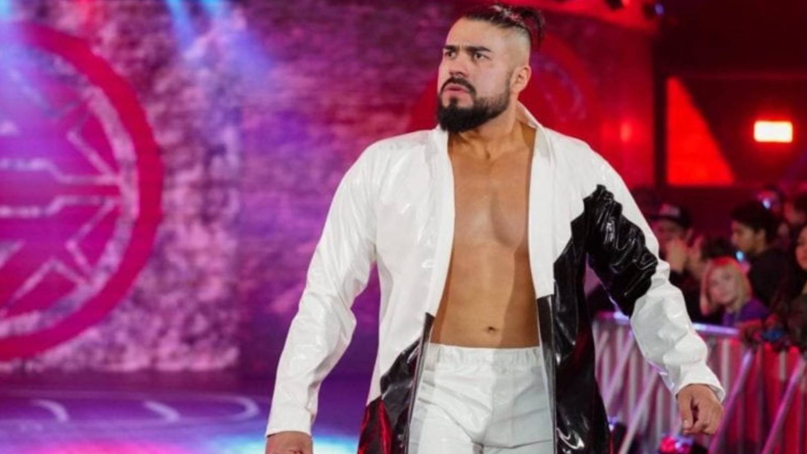 Andrade Posts Photos Implying He Has Signed A New Contract