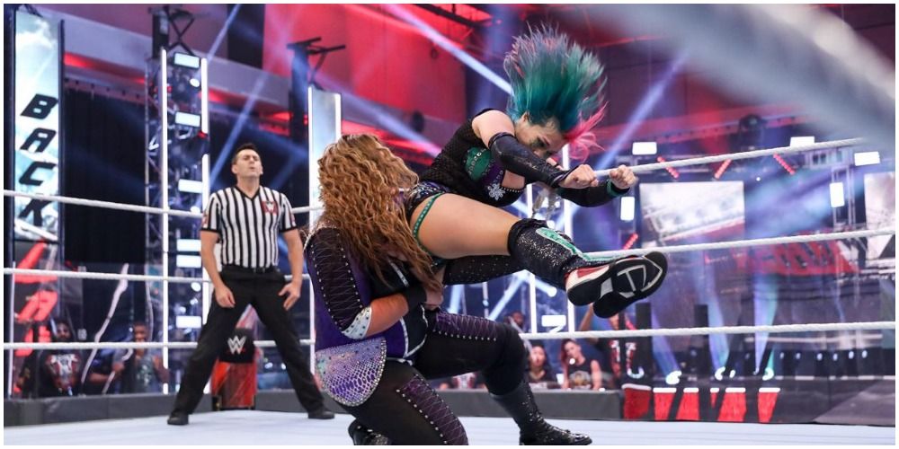 WWE Matches That Were Supposed To End Differently