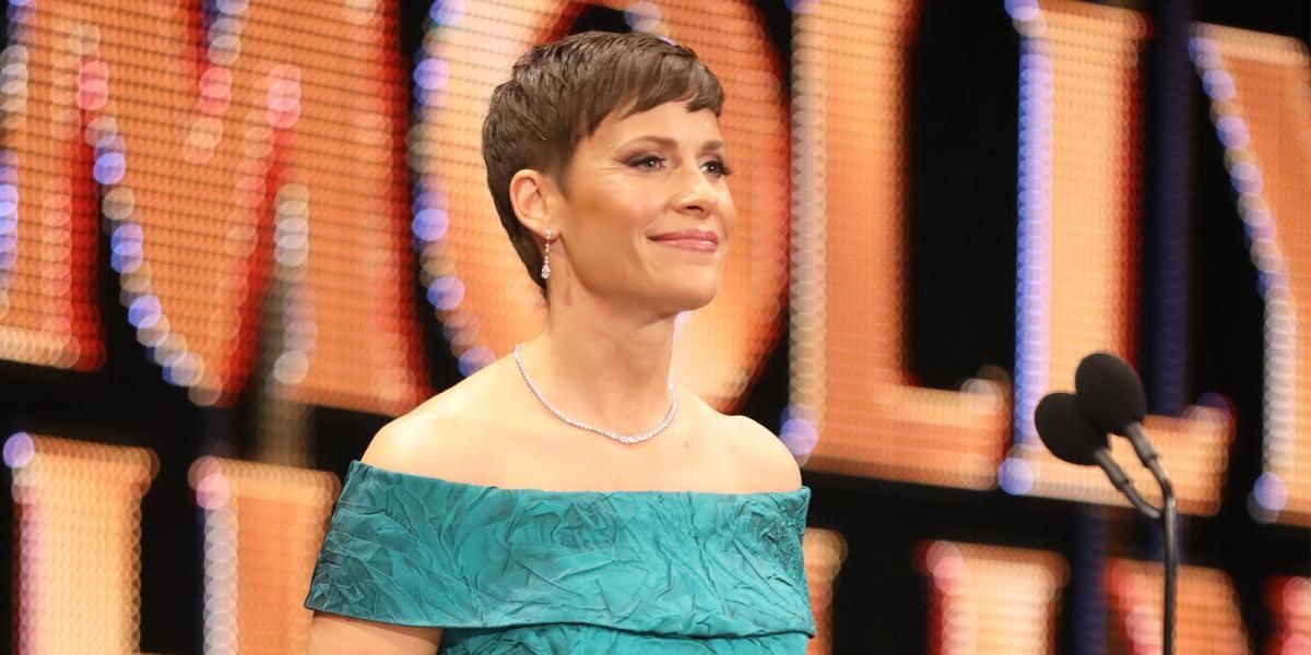 10 Backstage Stores About Molly Holly That We Can't Believe