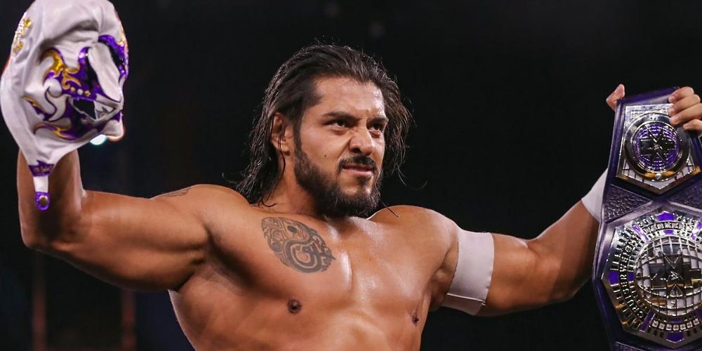 The 10 Oldest Cruiserweight Champions In WWE & WCW History