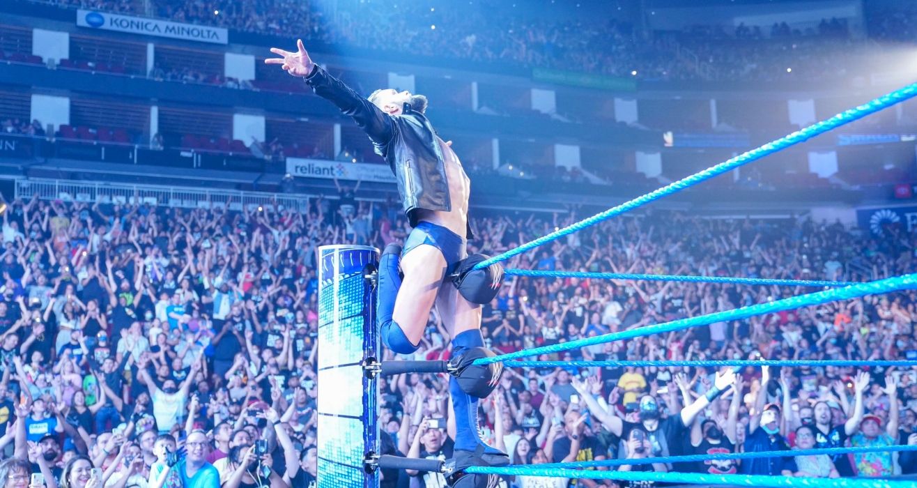 SmackDown Draws Over 2 Million Viewers As Fans Return