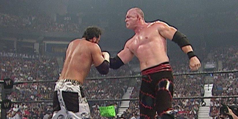 Every Year Of Kane's WWE Career In The 2000s, Ranked Worst To Best