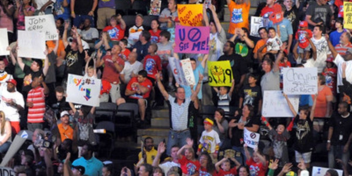 10 Chants That Don't Need To Return With The WWE Universe