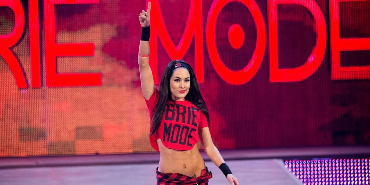 Brie Bella: Age, Height, Relationship Status And Other Things To Know ...