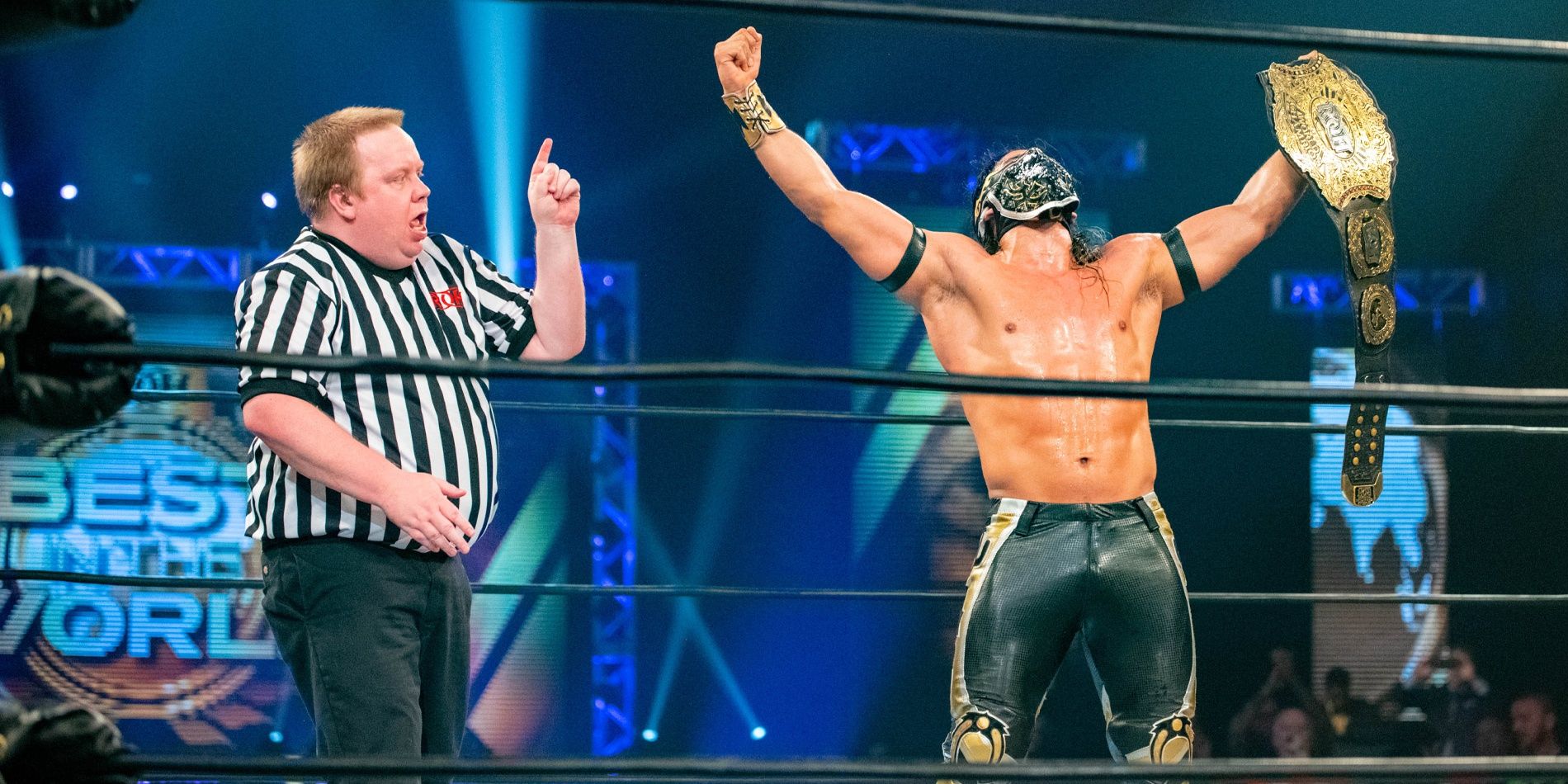 8 Wrestlers Who Were Underweight For A Heavyweight Championship