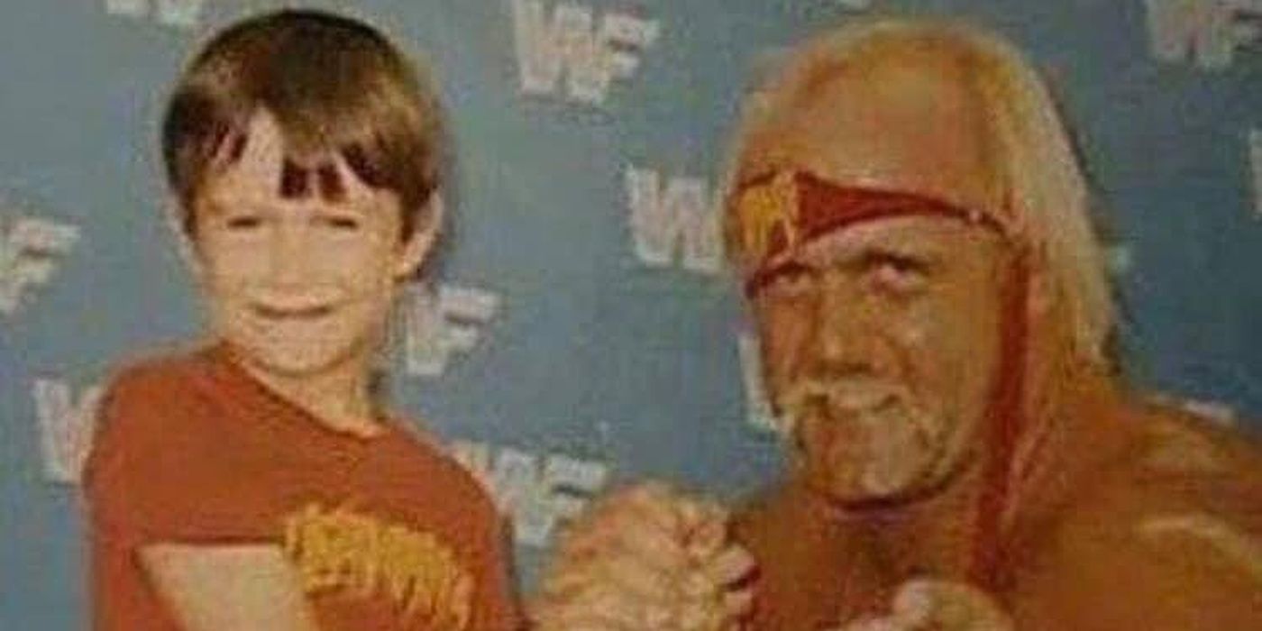 8 Photos Of WWE Wrestlers As Kids With Legends