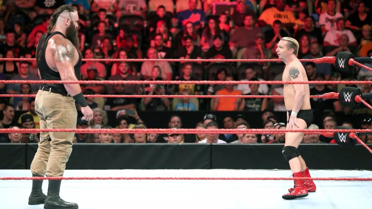 10 WWE Wrestlers Who Are Famous For One Moment