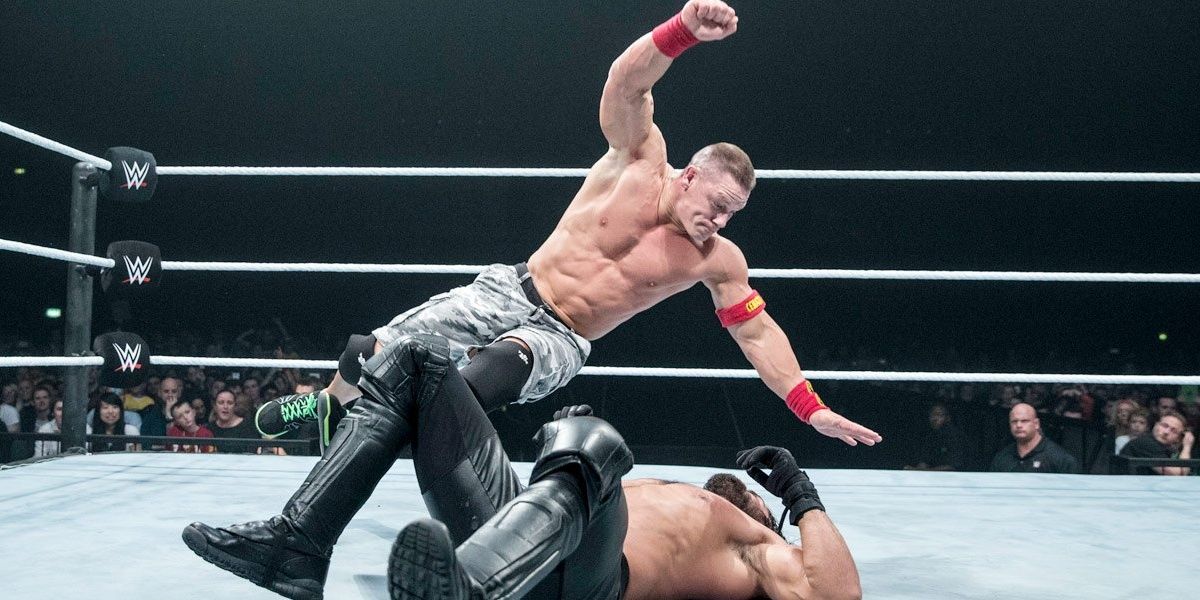 The Shining Wizard & 9 Other Moves That Look Like They Don't Hurt