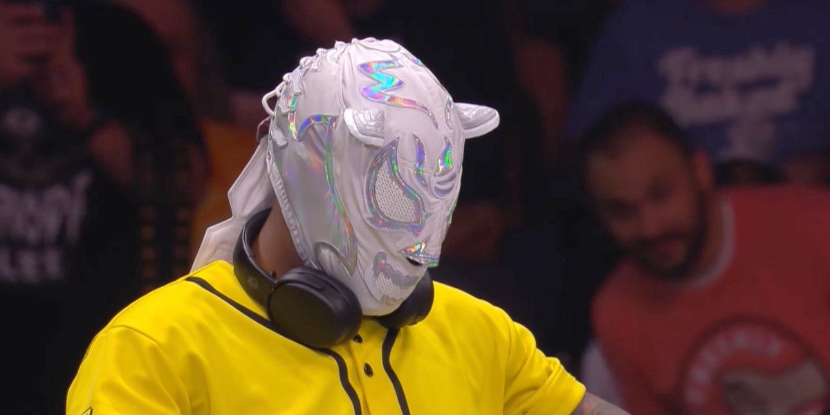 10 Things Fans Should Know About AEW's Lee Moriarty