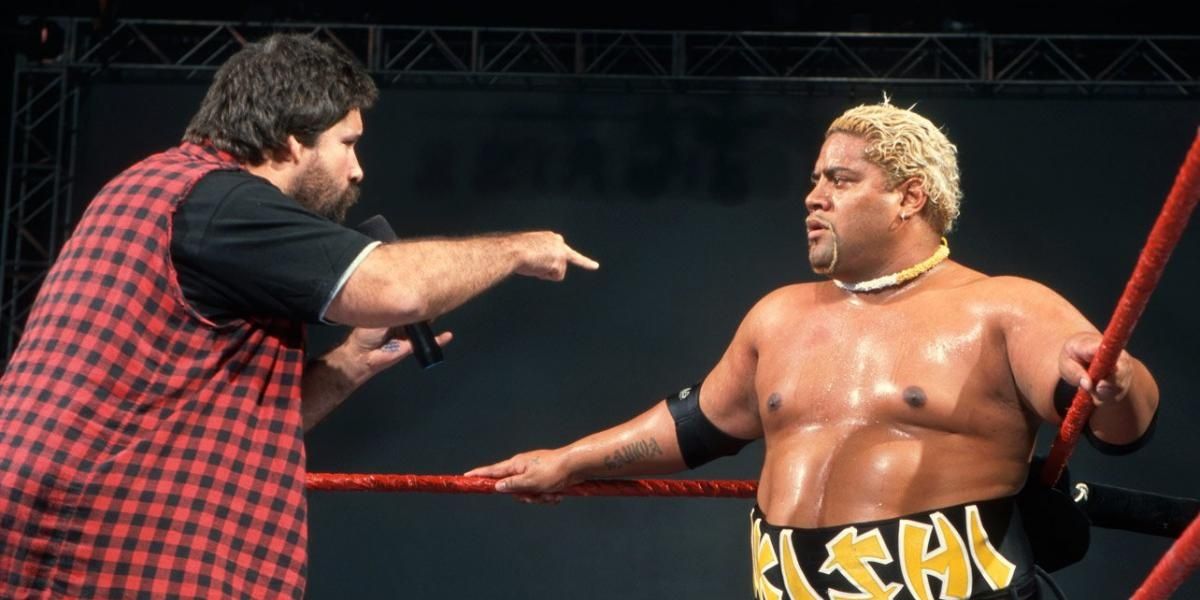 10 Wrestlers Who Changed Their Theme Song When They Turned Heel