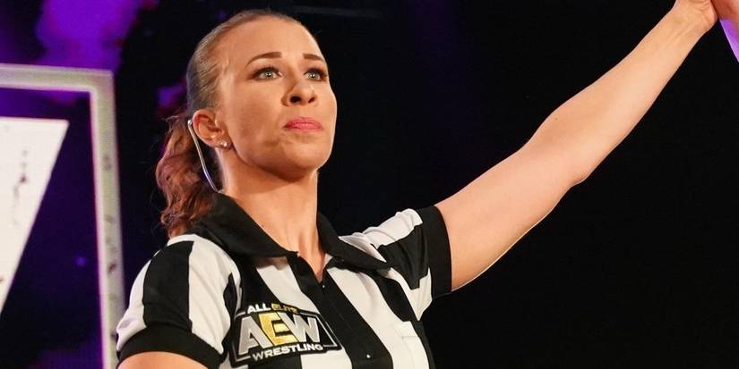 10 Most Iconic Referees In Wrestling History