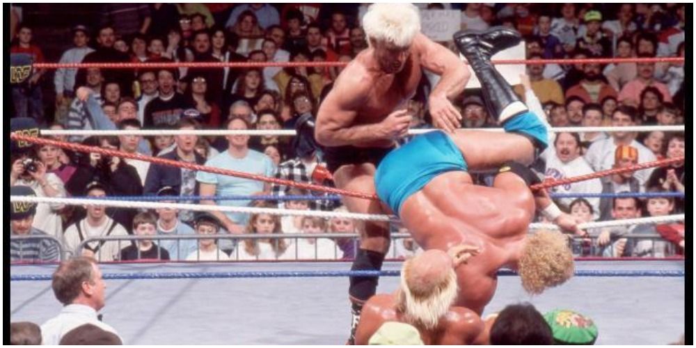 13 Best Royal Rumble Finishes, Ranked