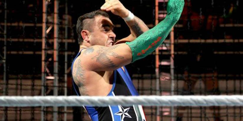 10 Pro Wrestling Moves That We Can't Believe Were Used As Finishers