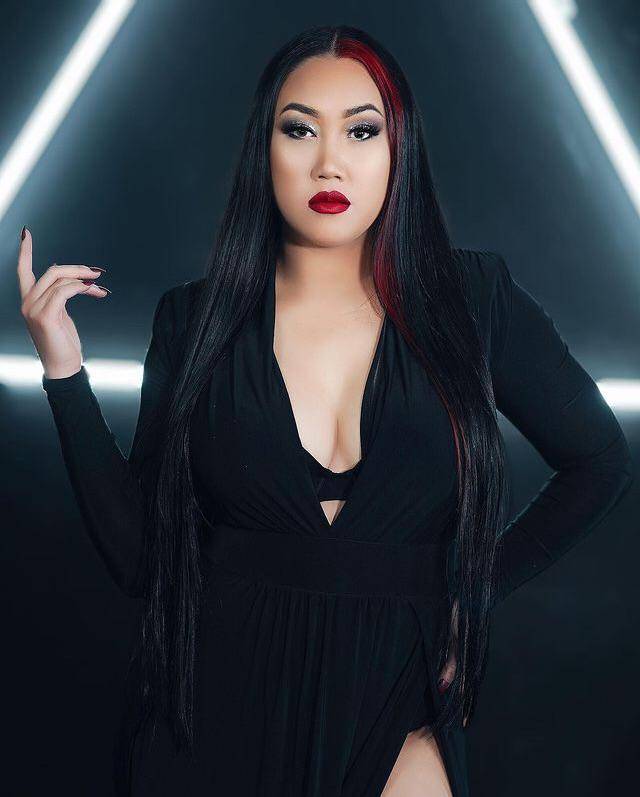 Exclusive: Viva Van Talks About Starting Out In Wrestling And Being A ...