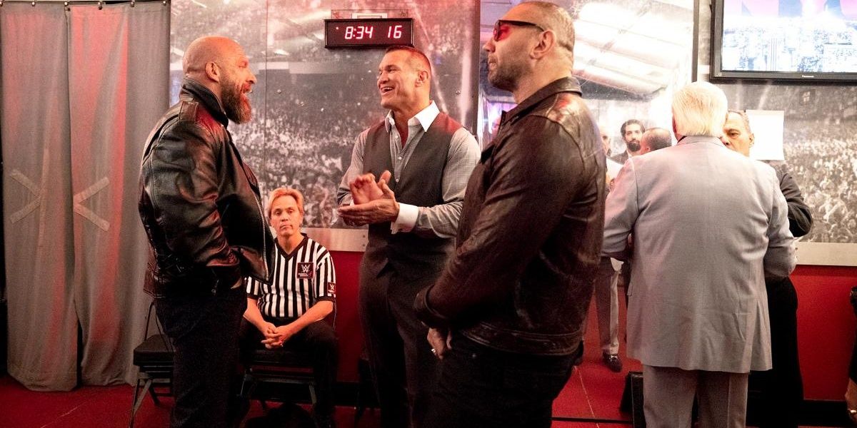 10 Things Everyone Gets Wrong About WWE’s Evolution Stable