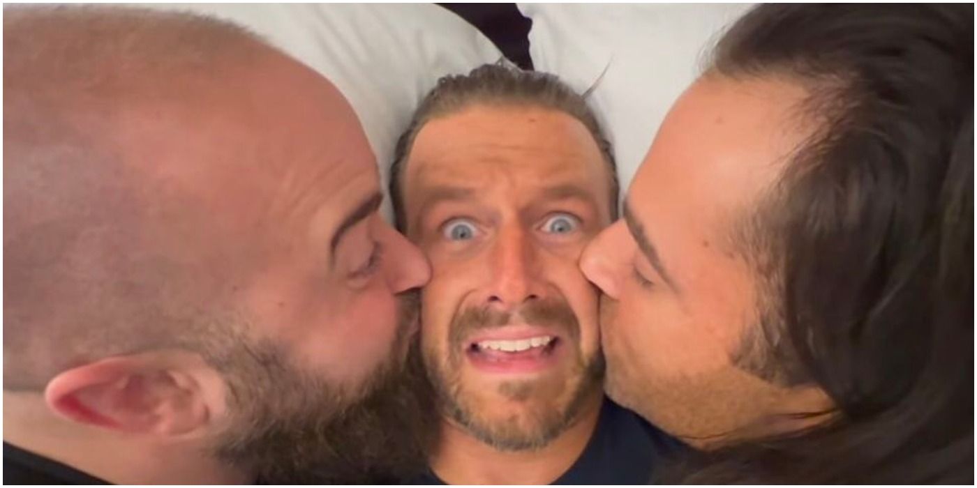 10 Hilarious Photos Of AEW Wrestlers Outside Of The Ring