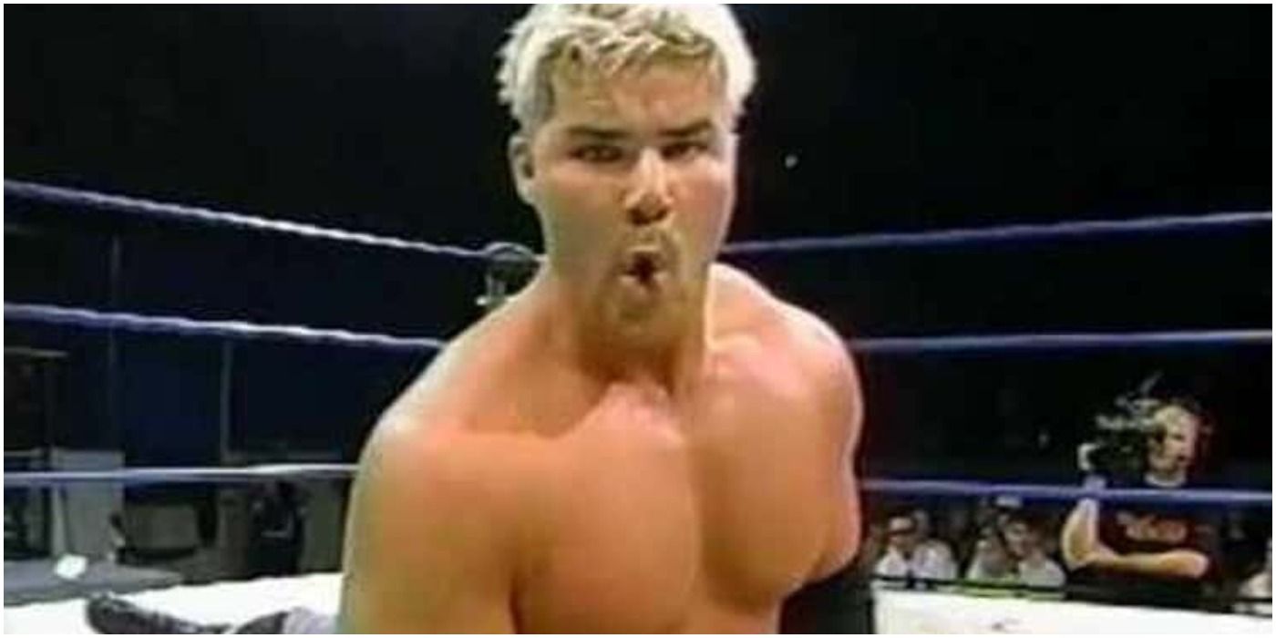 10 Unrecognizable Pictures Of Current WWE Wrestlers In The Indies