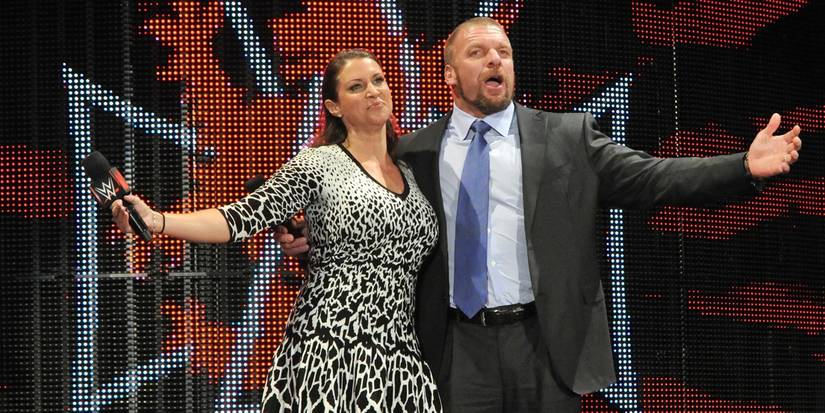 A Complete Timeline Of Triple H & Stephanie McMahon's Relationship In WWE