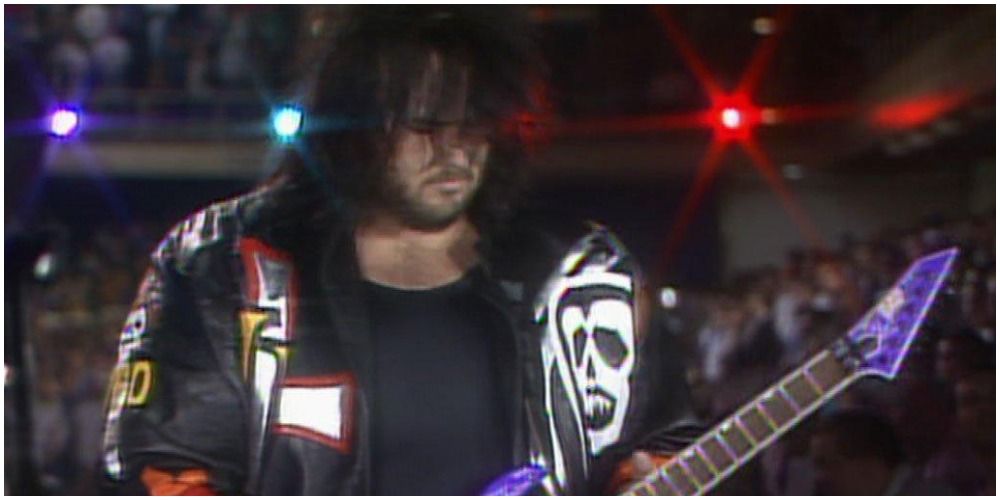10 Promising WCW Wrestlers That Were Busts: What Went Wrong?
