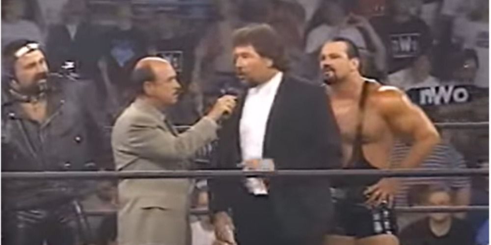 10 WCW Wrestler & Manager Pairings That Didn't Work