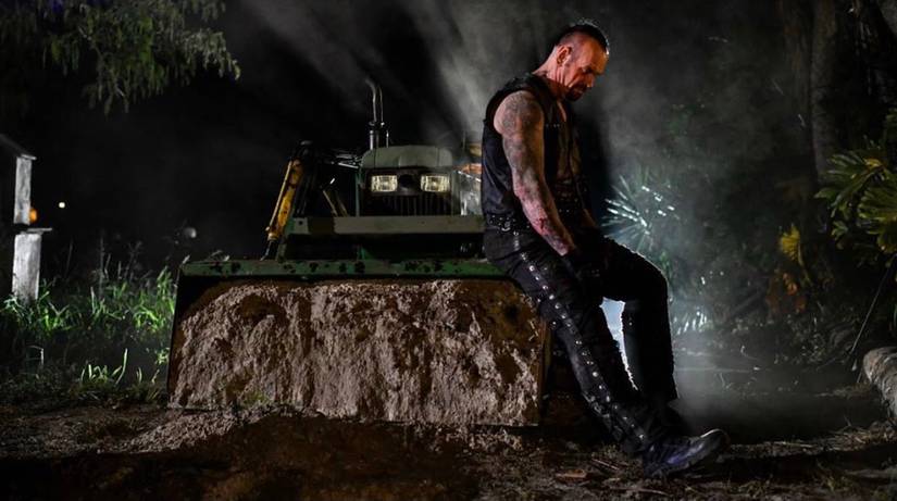 10 Things You Learned From The Undertaker's 2002 Interview On Off The ...