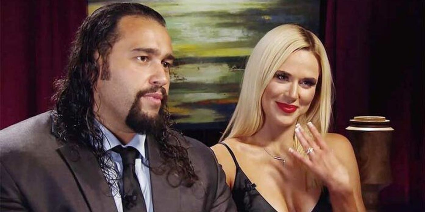 10 Times WWE Wrestlers Got In Their Own Way