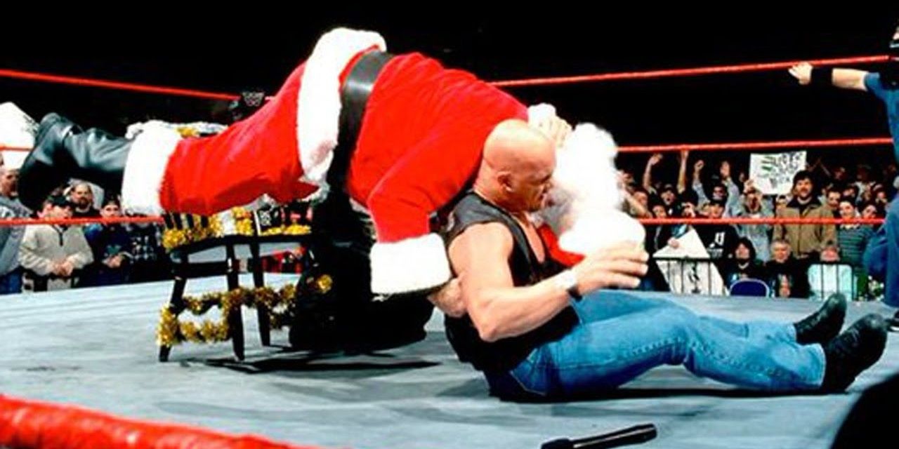 10 Best Holiday Shows In WWE History