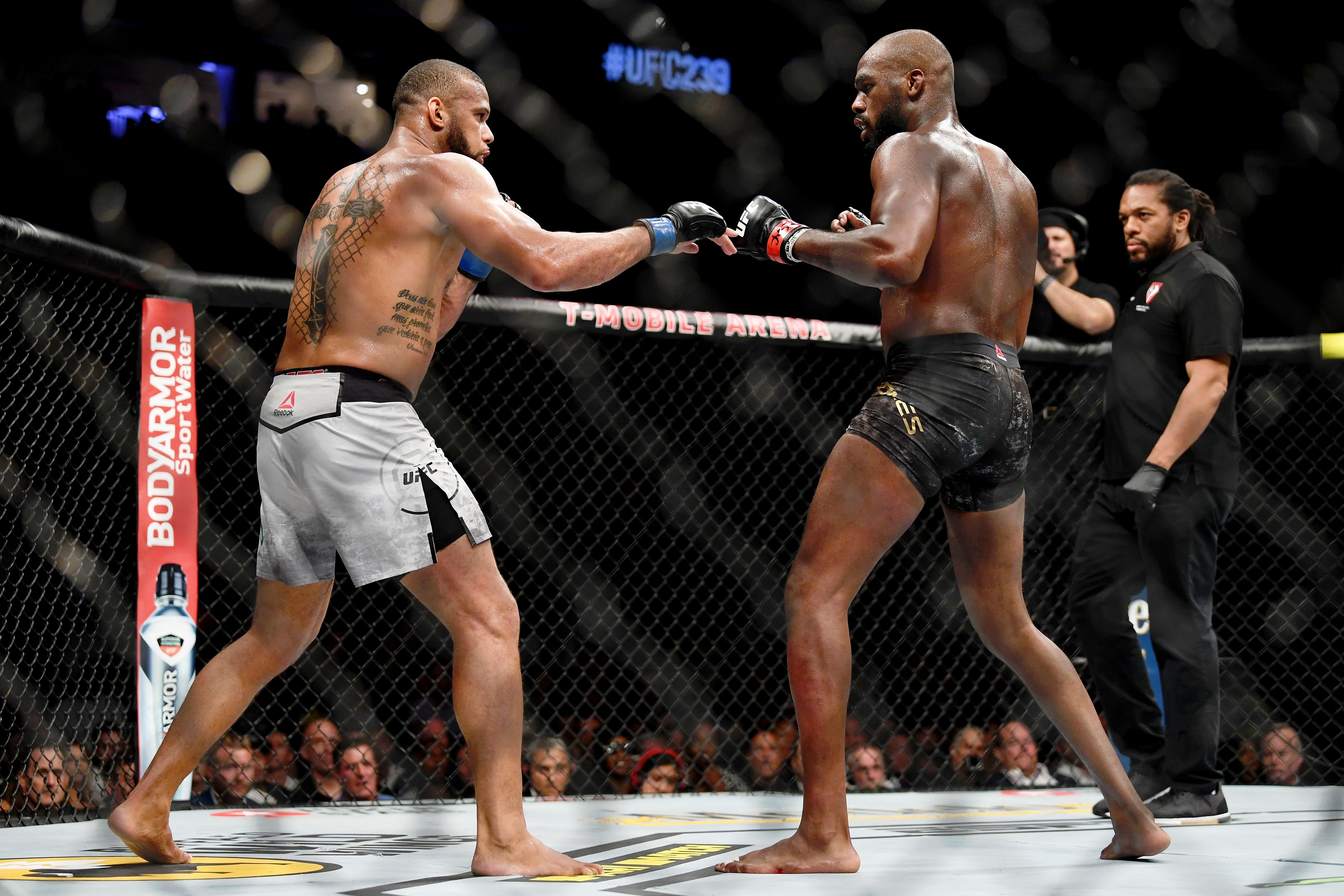 10 UFC Fighters Who "Won" Despite Losing A Fight