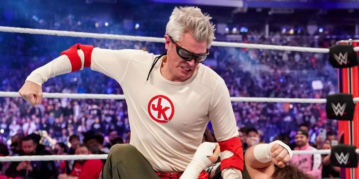 10 Shocking Things We Could See Happen At WrestleMania 38