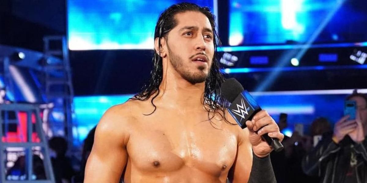 10 Wrestlers Who Tried To Leave WWE (But WWE Refused To Release)