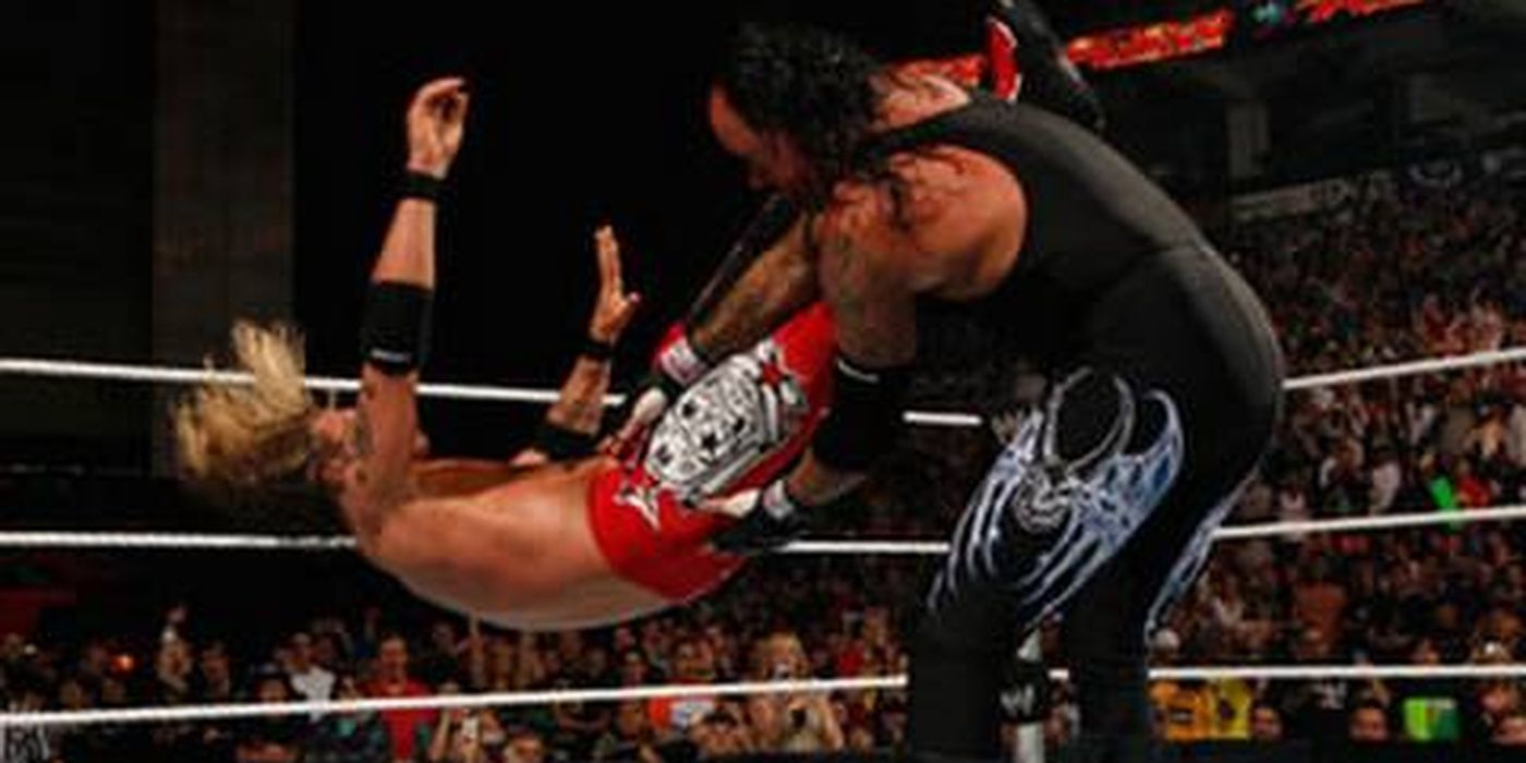 Random Undertaker Gimmick Matches You Completely Forgot About