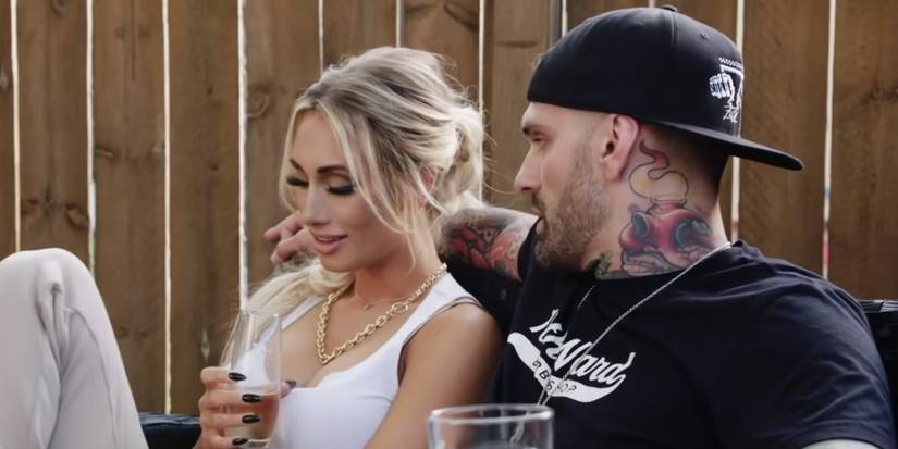 8 Things WWE Fans Didn't Know About Carmella & Corey Graves' Relationship