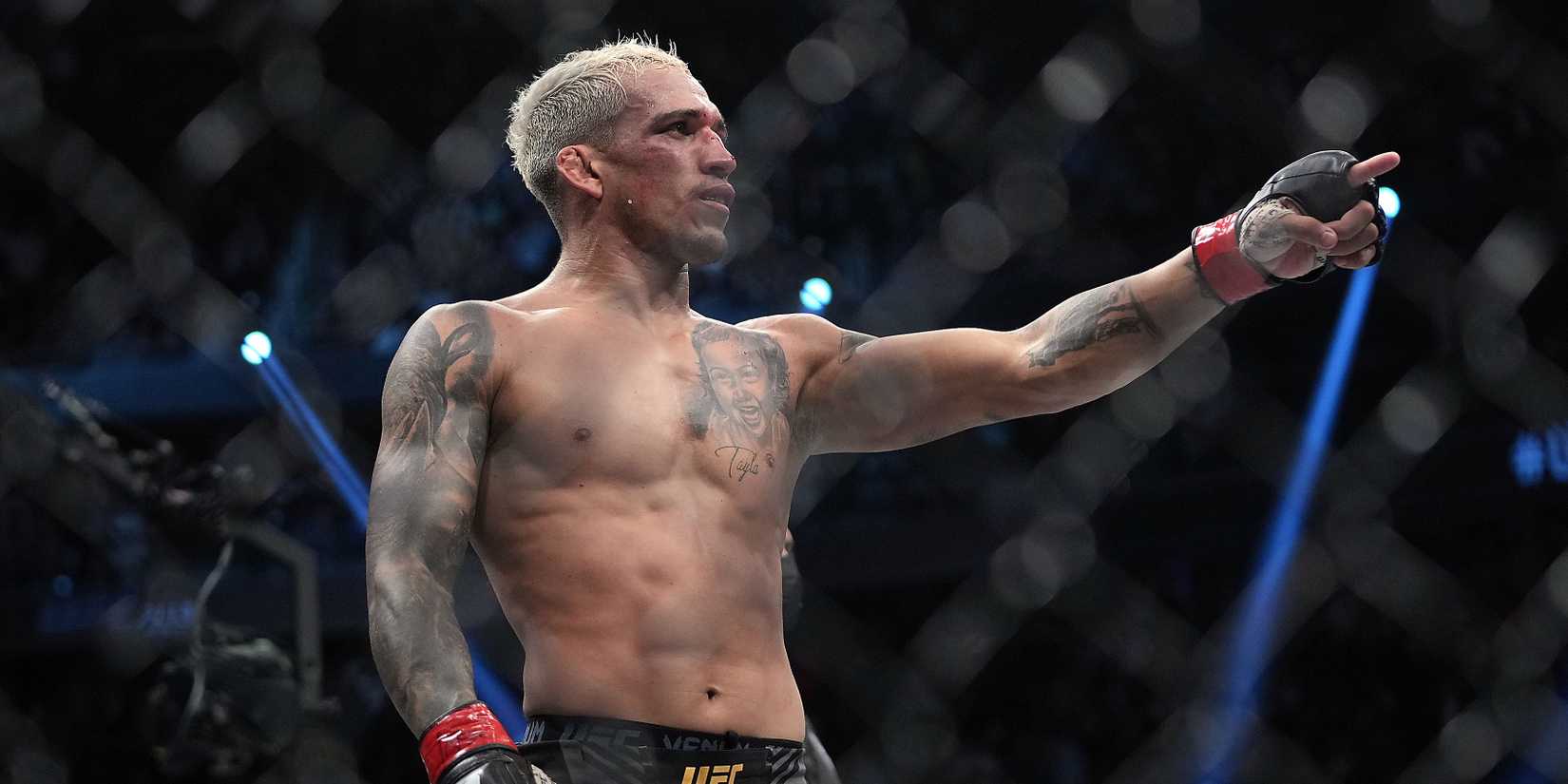 10 Best Performances In Charles Oliveira's UFC Career, Ranked