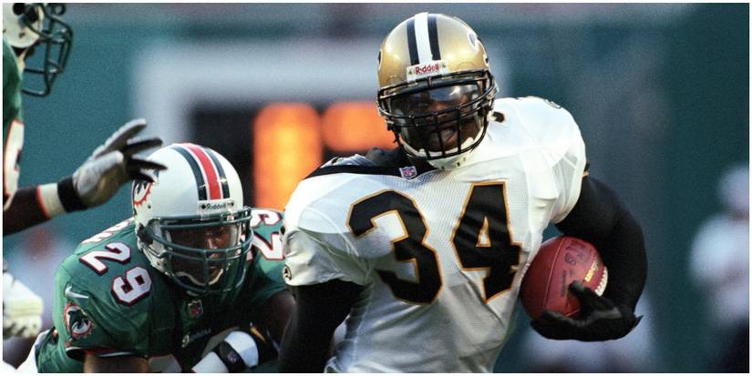 10 NFL Players Who Love Weed