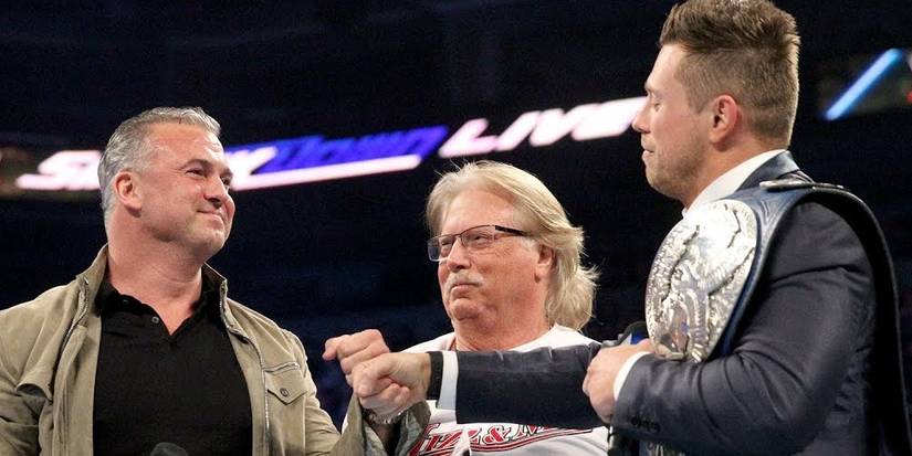 10 Pro Wrestlers Who Involved Their Parents In Storylines