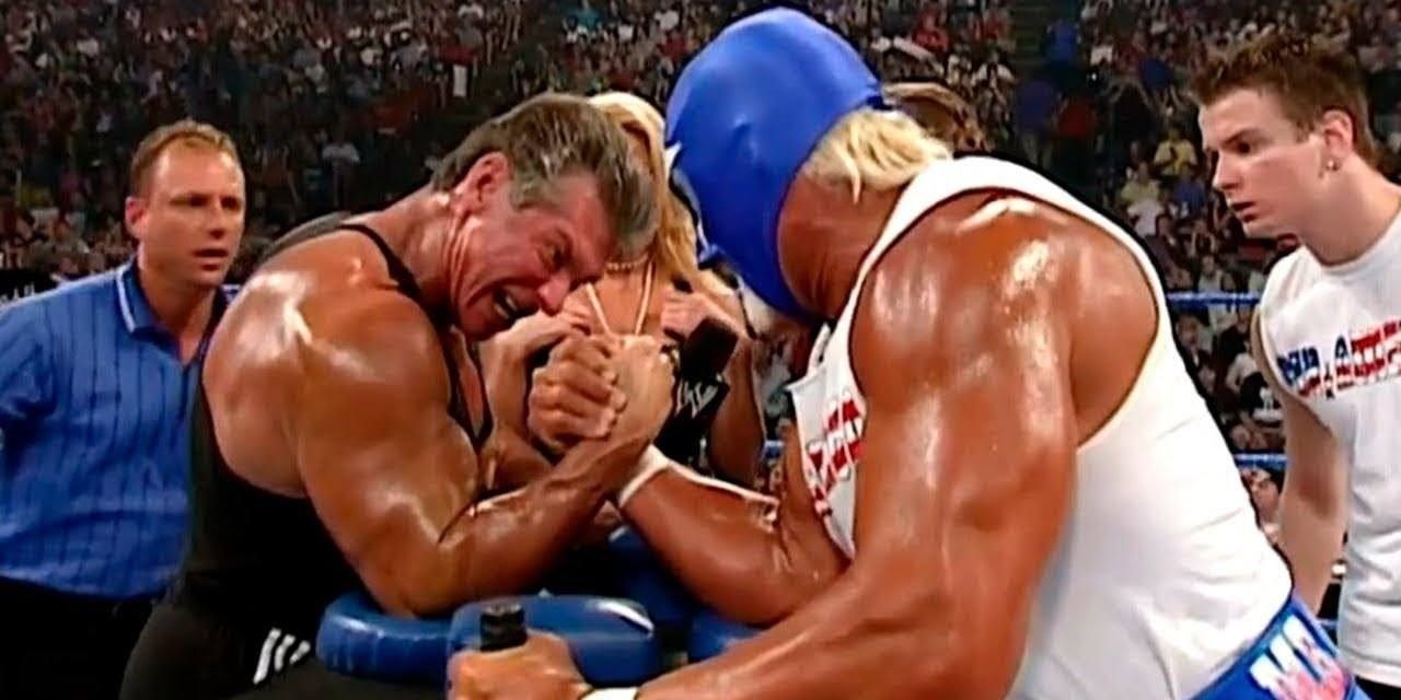 Hulk Hogan's Disastrous Promo Botch With Vince McMahon, Explained