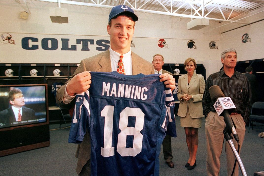 10 Things NFL Fans Should Know About The Manning Family